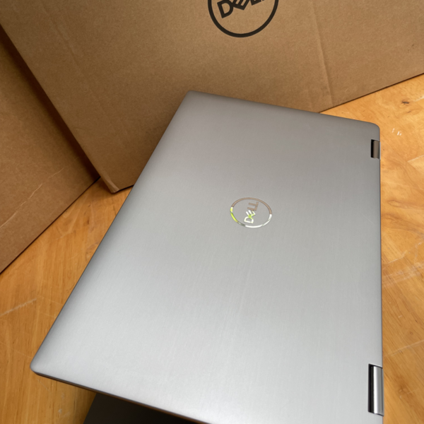 Dell Latitude 9520, i7 11th 1185G7, 16G, 512G, 15in touch X360