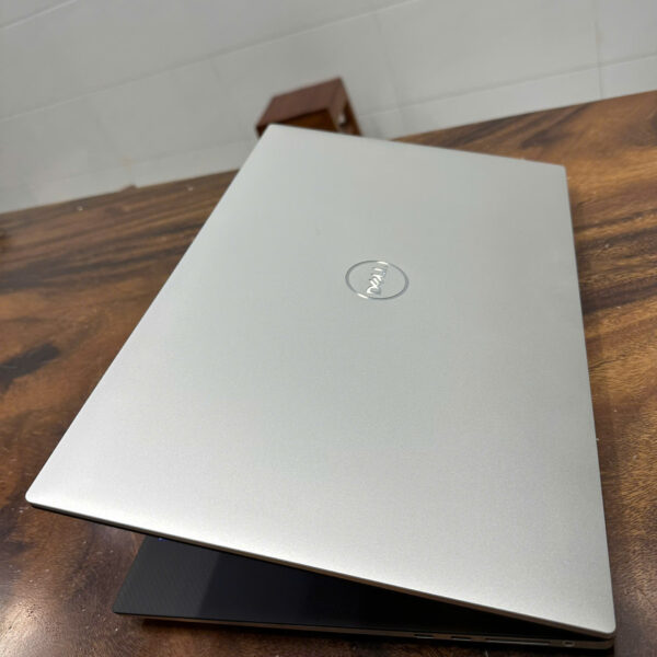 Macbook pro MC700, i5 2,3G, 4G, 320G, zin100%, giá rẻ - Laptop Cũ Giá ...